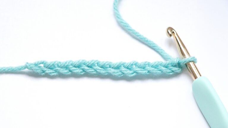 How to Half Double Crochet Stitch (hdc) for Beginners - Crafts on Air